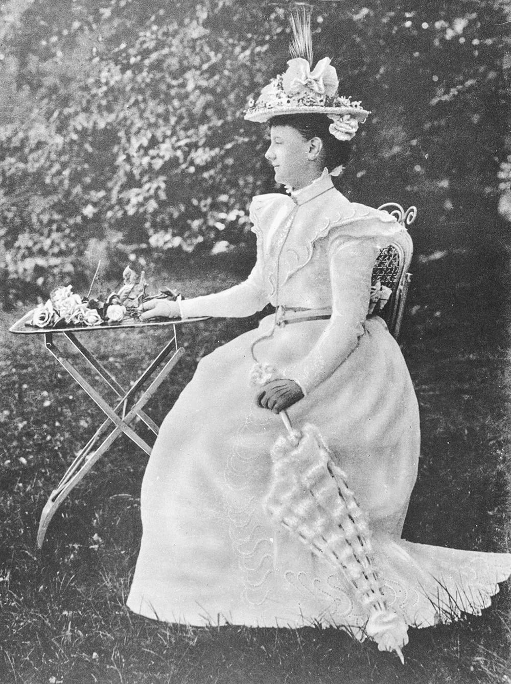 Mode en royals komen samen in de expositie Dresscodes in Paleis het Loo